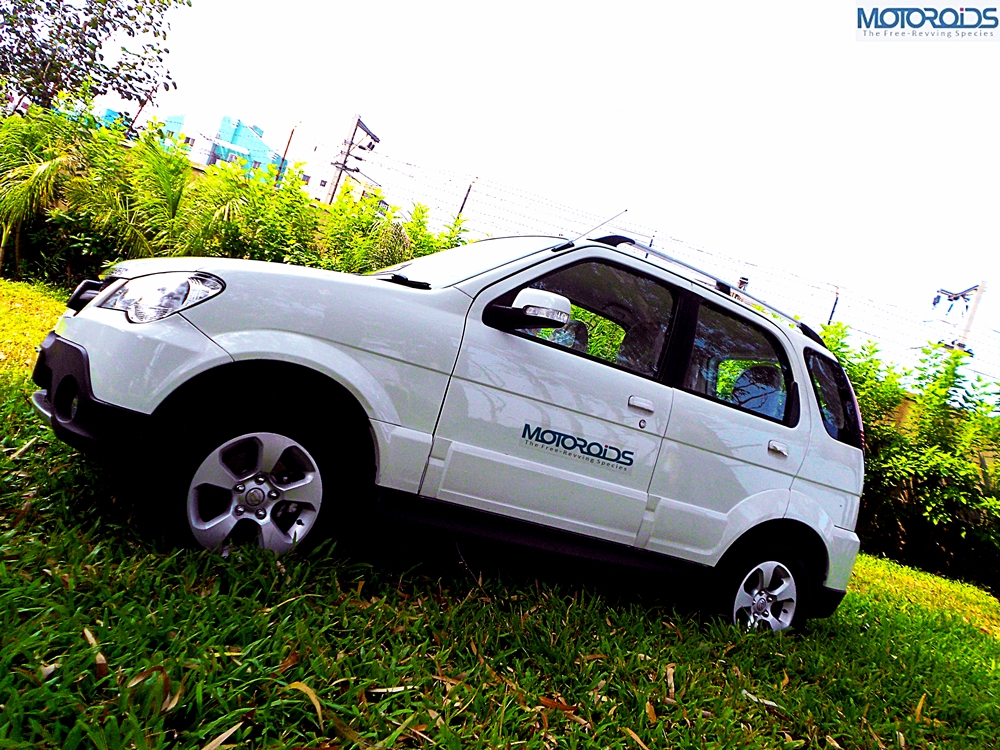 Premier Rio CRDI4 Review: Old Car With a New Heart | Motoroids