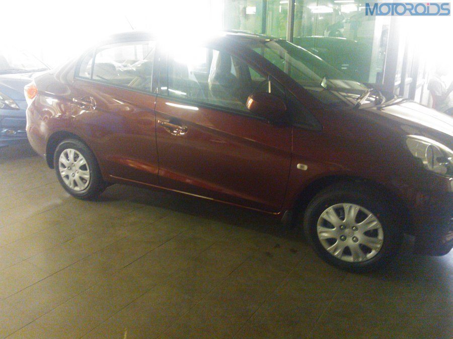 Honda Brio Amaze Spotted at Mysore dealership. April 11 Launch | Motoroids