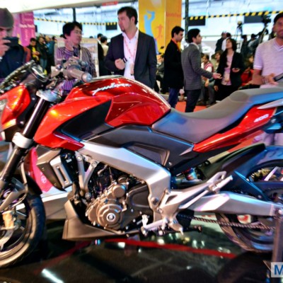 Bajaj Pulsar CS 400 launch details revealed | Motoroids