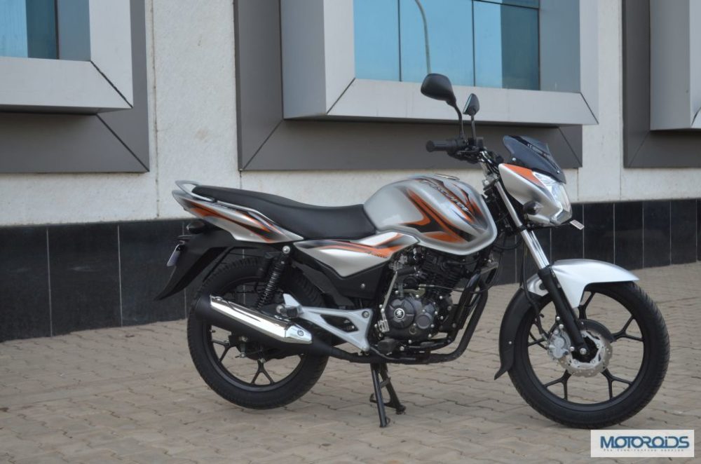 Quick Review: Bajaj Discover 125M [Images & Ride Report] | Motoroids