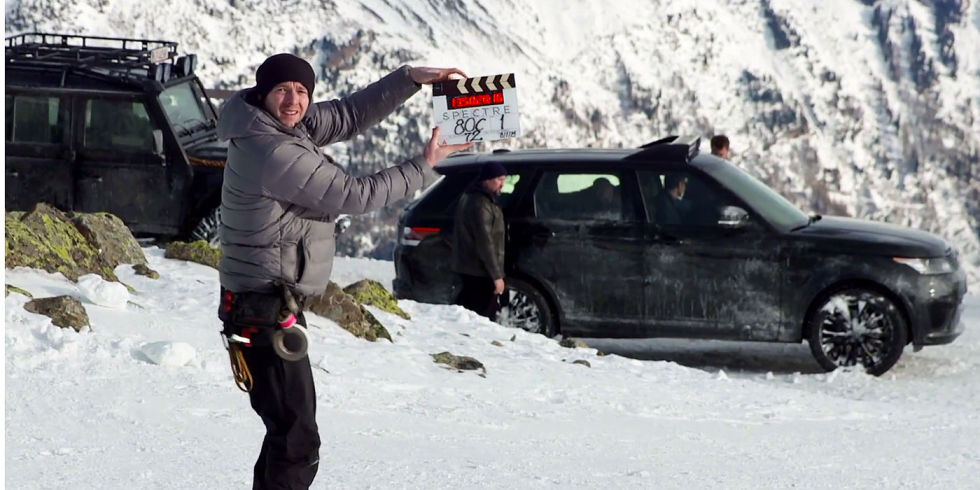 Land Rovers battle Austrian snow in the first look of Spectre, James ...