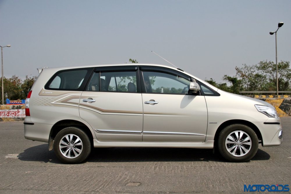 New Toyota Innova 2.5 Z Review: Ageless Wonder | Motoroids