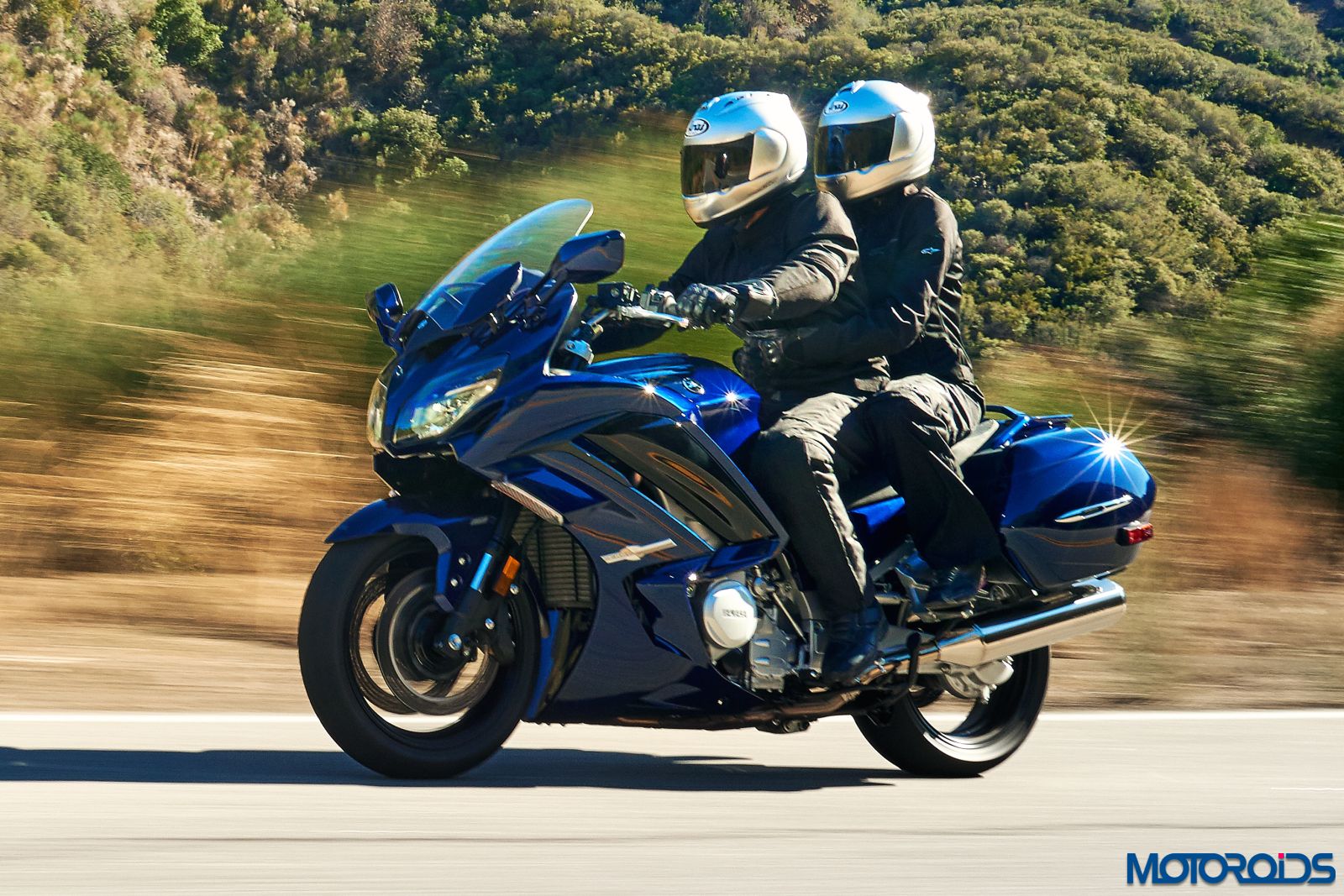 2016 Yamaha FJR1300A and FJR1300ES revealed, get six-speed transmission ...