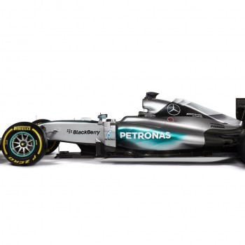 Auto Expo 2016: Mercedes F1 W06 Hybrid and McLaren Honda MP4-30 ...