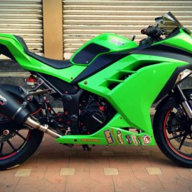 Check out this Ninja 300 with over 100 upgrades from MotoZone | Motoroids