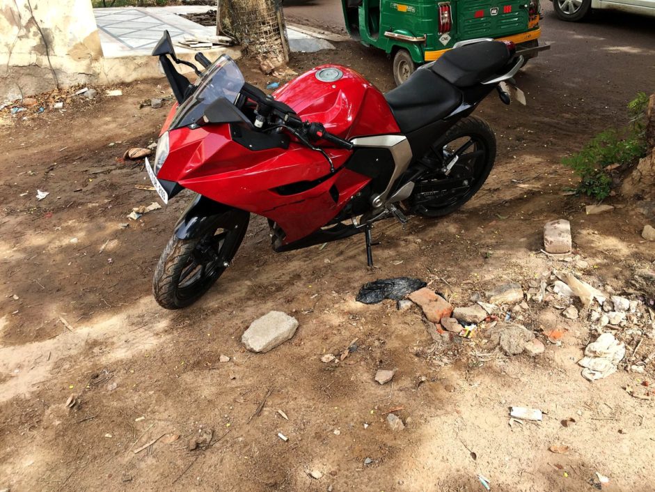 Modified Yamaha Fazer 2.0 almost resembles the Hyosung GT250R | Motoroids