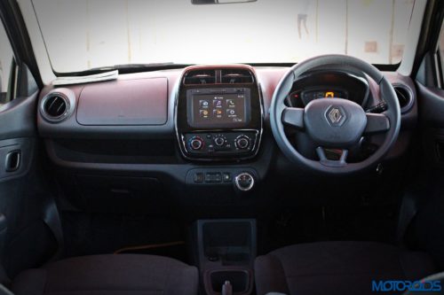 Renault Kwid Easy-R AMT Review : Thrifty Automation | Motoroids