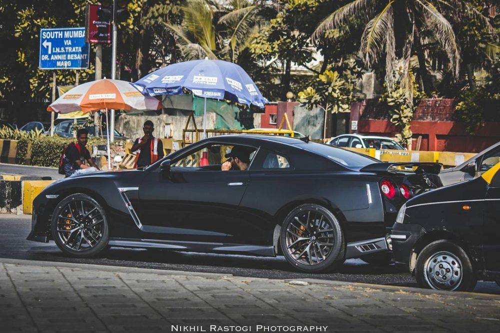 VIDEO: Watch John Abraham talk about his 2017 Nissan GT-R Black edition ...