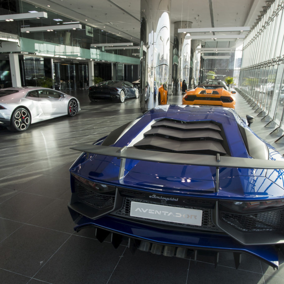 Lamborghini Opens Its World’s Largest Showroom In Dubai | Motoroids