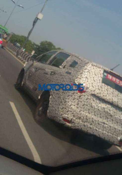 Mahindra U321 MUV Spied; Reveals Company’s Signature Style Grille ...