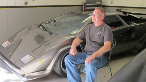 One Man Alone Spent 17-years to Build this Immaculate Lamborghini ...