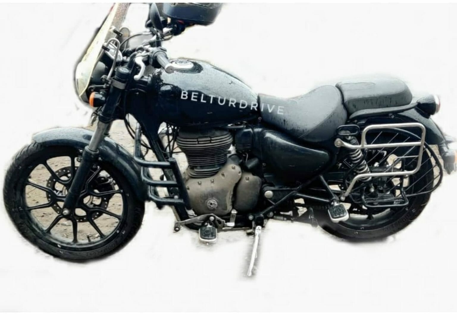 Royal Enfield Meteor 350 Spied Again, Features New Customization ...