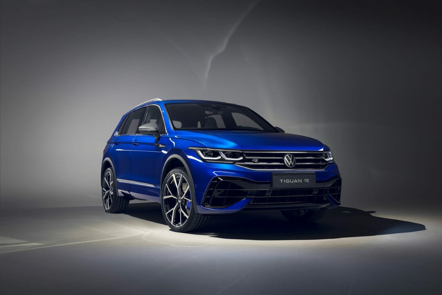 Volkswagen Unveils The Performance-Focused 2021 Tiguan R | Motoroids