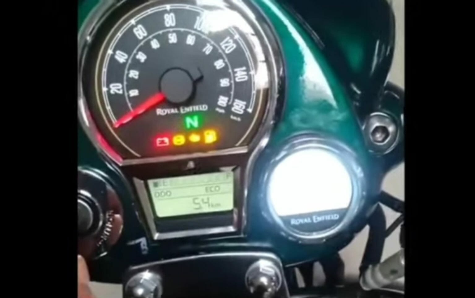 Here’s A Detailed Look At The 2021 Royal Enfield Classic 350’s Updated ...