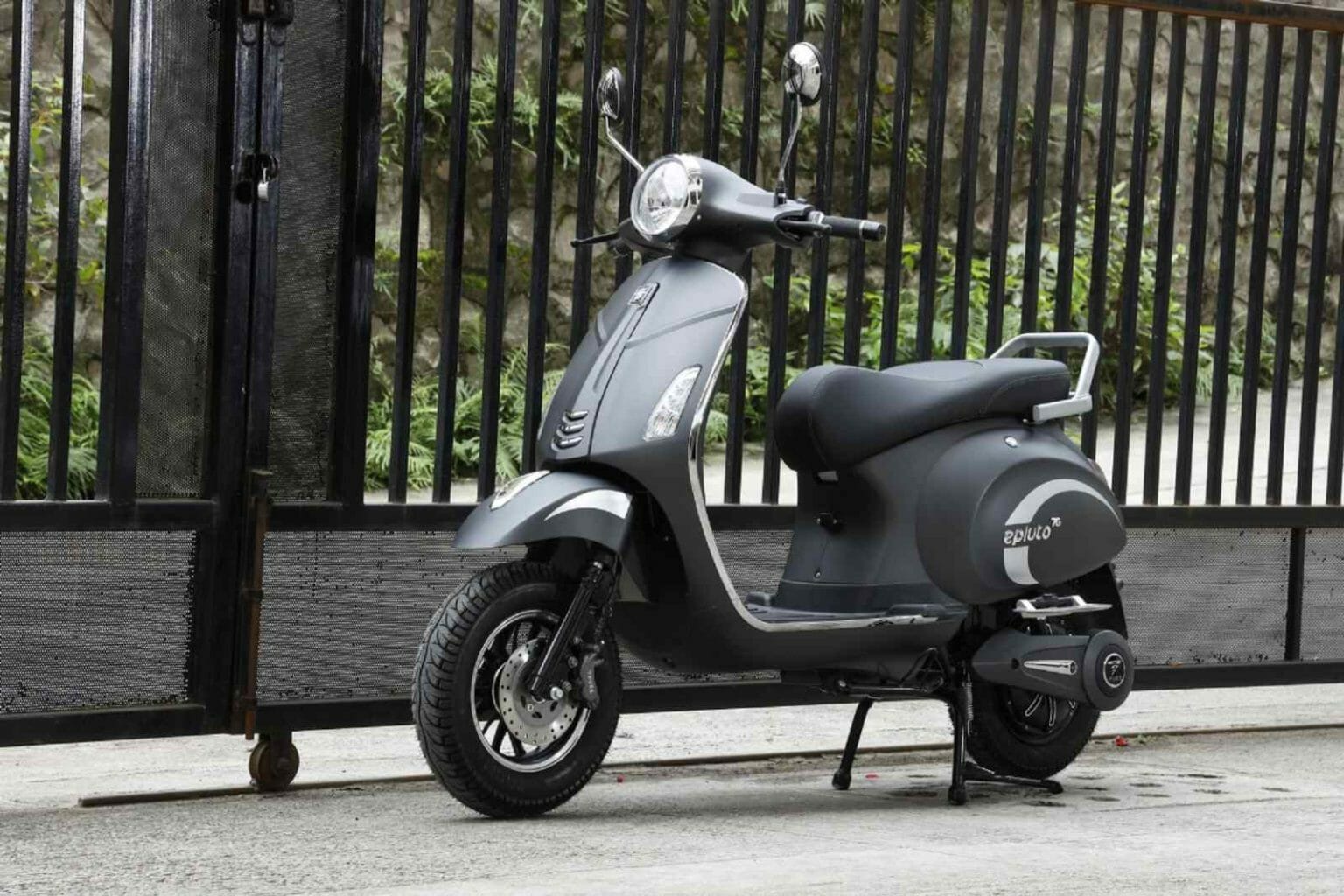 Top Electric Scooters in India with Longest Riding Range | Motoroids