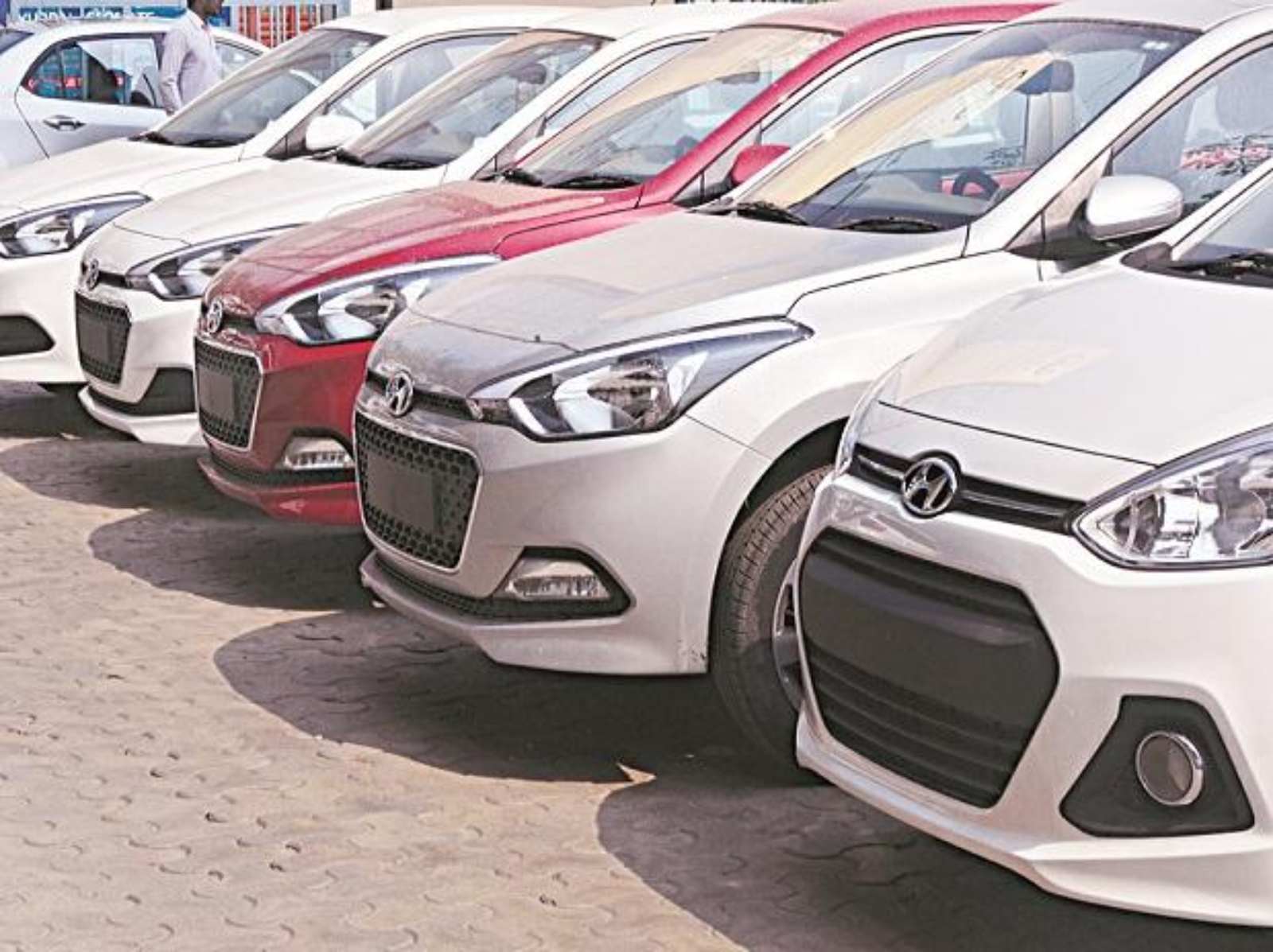 Why Used Cars Are A Great Choice For Beginners | Motoroids