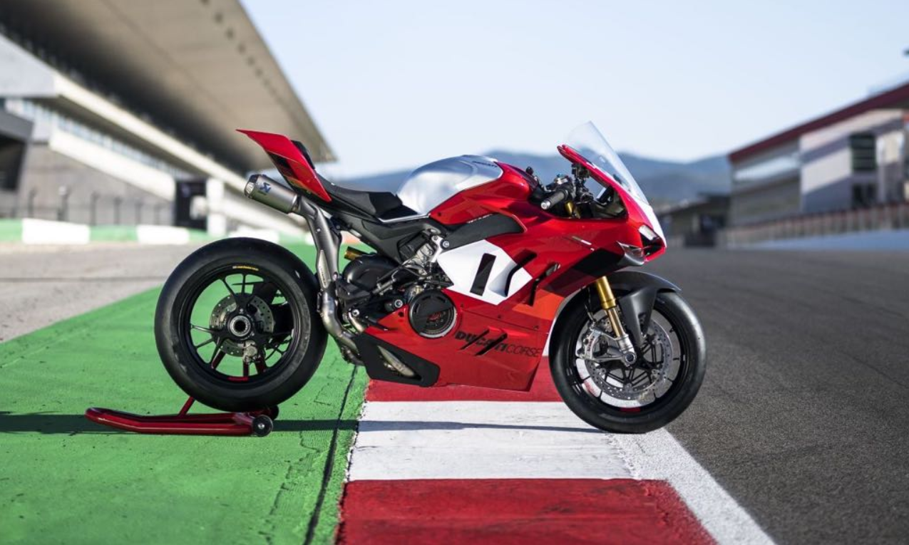 Ducati Unveils 8 Models for India in 2024 | Motoroids
