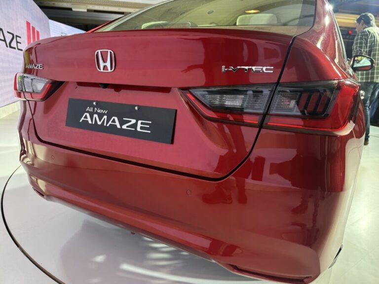 Third-Generation Honda Amaze Unveiled in India | Motoroids