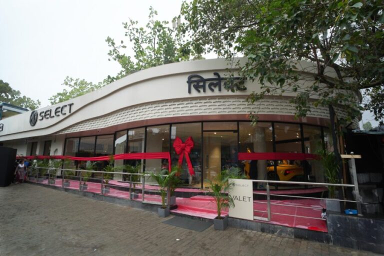 MG Motor India Launches First MG SELECT Experience Centre in Mumbai ...