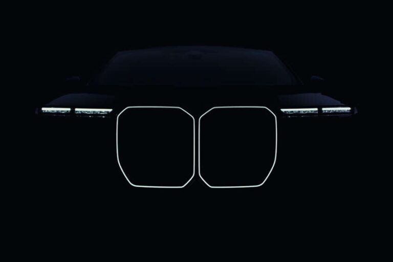 BMW i7 Facelift Set for Global Reveal on April 22 | Motoroids